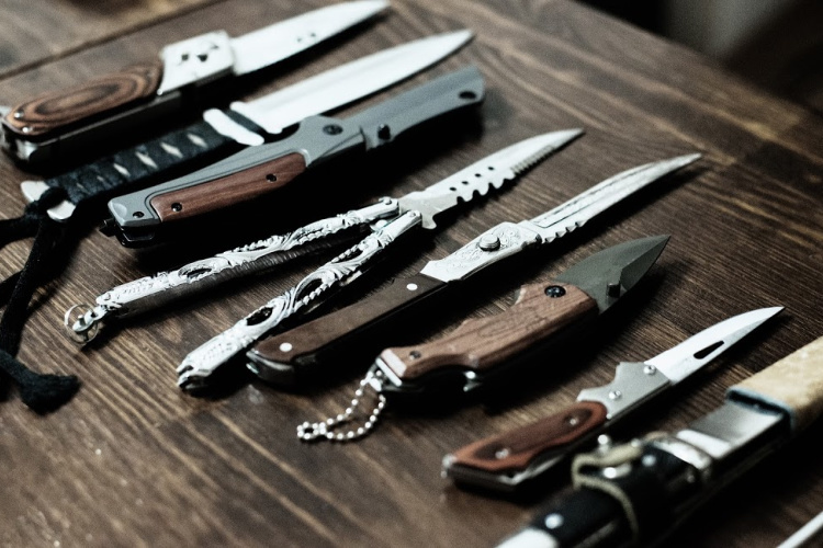 Ask Yourself These 5 Questions Before Choosing a Knife
