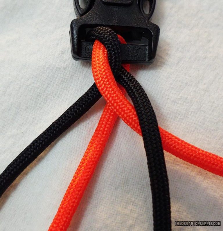 How to Make a Paracord Lanyard with Step-by-Step Instructions