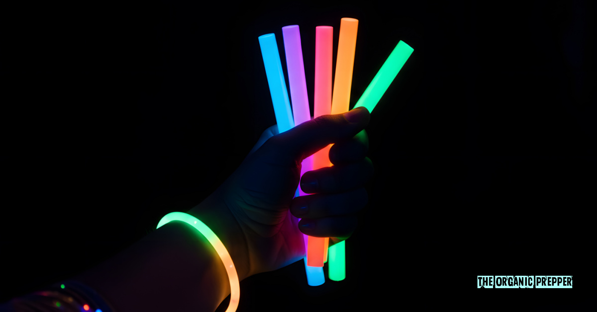 Why Glow Sticks Are the Perfect Prepper Illumination - The Organic Prepper